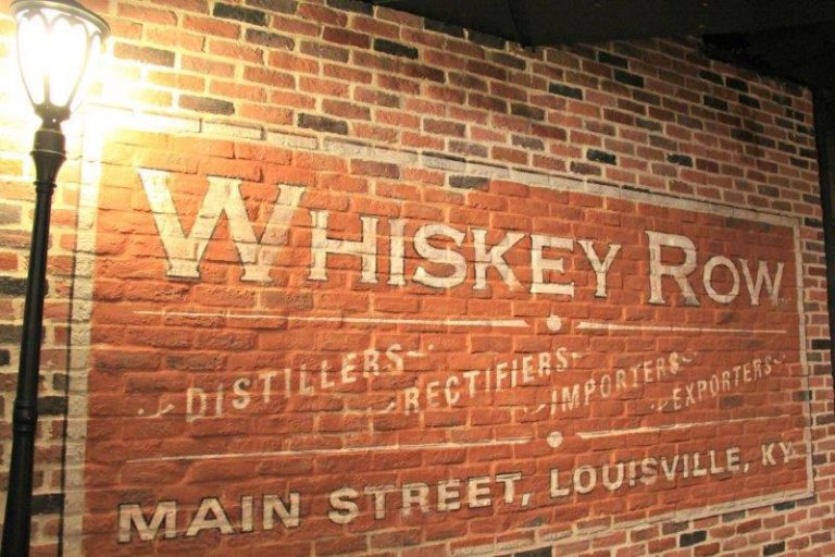 What you Need to Know Visiting Kentucky Bourbon Distilleries | Compass ...