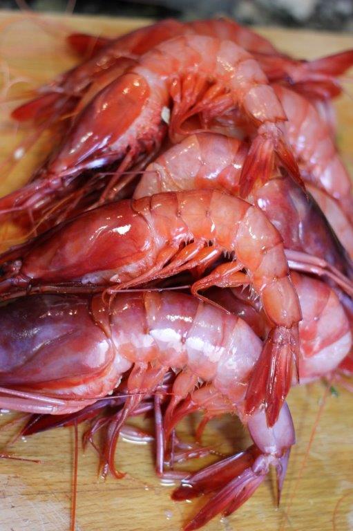 Spanish Garlic Prawns: A Simple Garlic Butter Shrimp Recipe | Compass ...